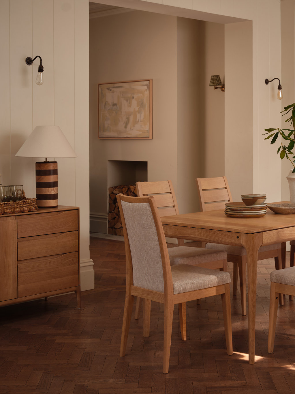ercol - Designers of Dining, Living, Bedroom & Home Office Furniture