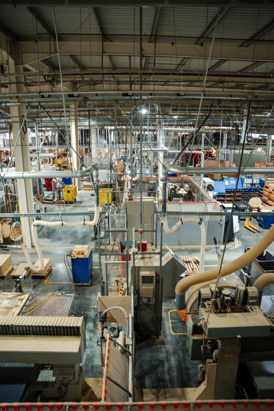 Tradition and technology in harmony | ercol Furniture